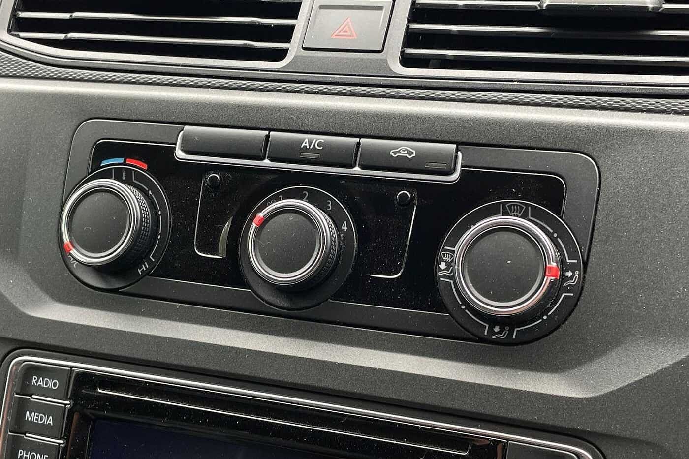 Used Volkswagen Vans | JCB Volkswagen Commercial