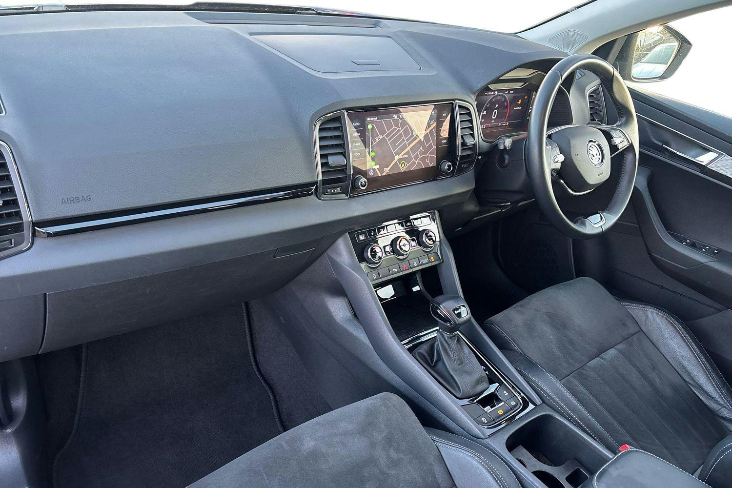 SKODA KAROQ 1.5 TSI Act SE L SUV 5dr Petrol DSG 2023 for sale in ...