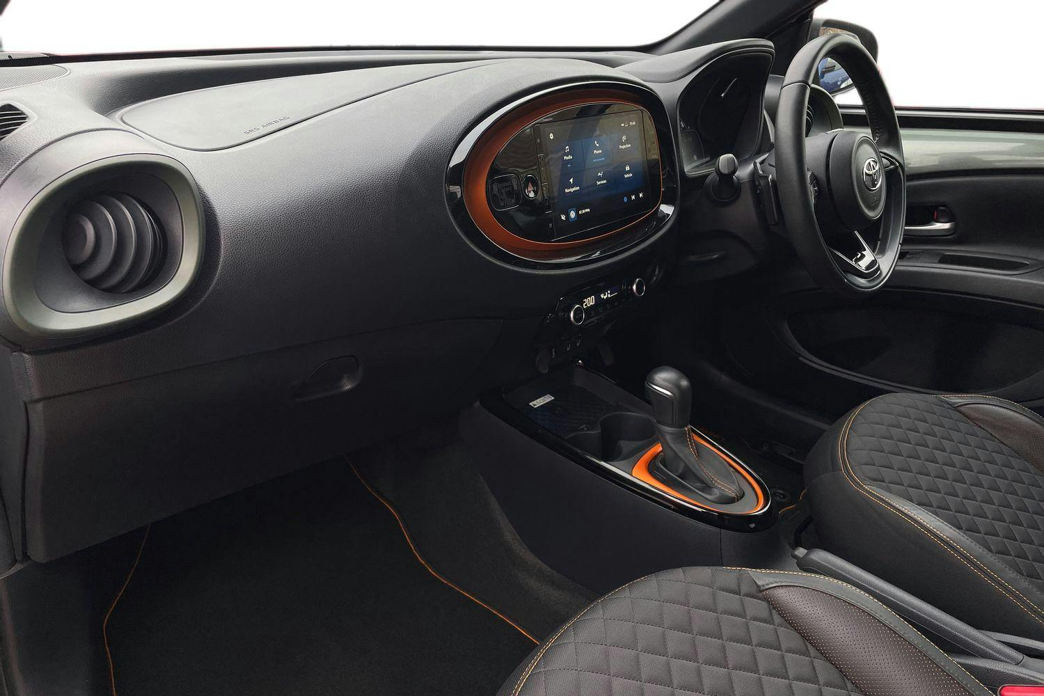 Toyota Aygo X 1.0 VVT I Limited Edition 2022 for sale in Rainham, Kent ...