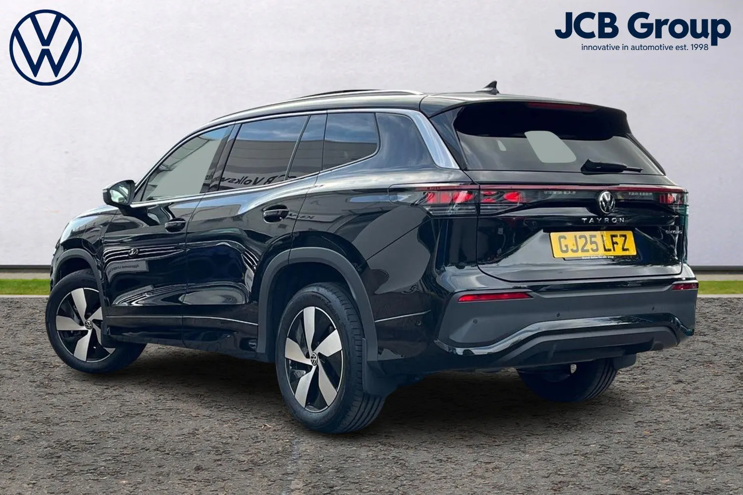 Volkswagen Tayron 1.5 TSI Ehybrid 19.7kwh Match SUV 5dr Petrol Plug In ...