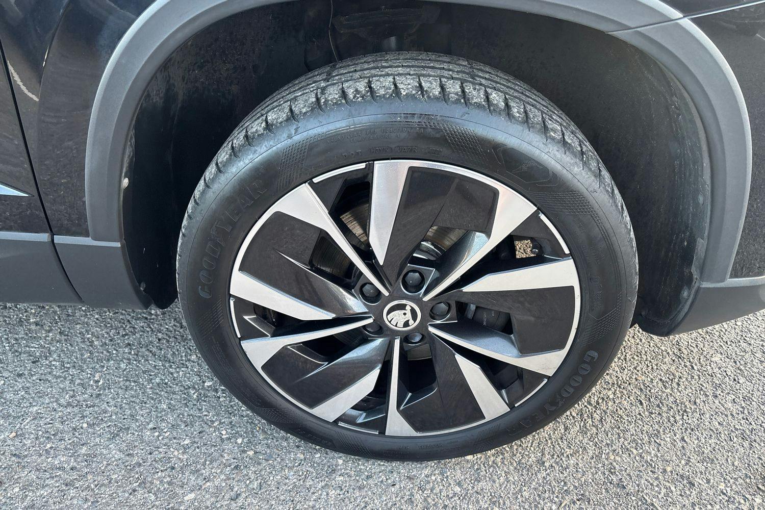 SKODA KAROQ 1.5 TSI Act SE L SUV 5dr Petrol DSG 2023 for sale in ...